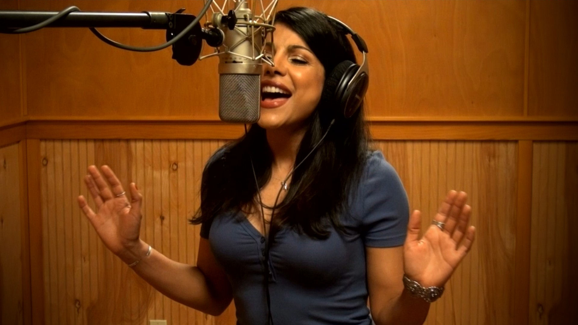 Linda Ronstadt - Blue Bayou - cover - Sara Loera - Ken Tamplin Vocal ...